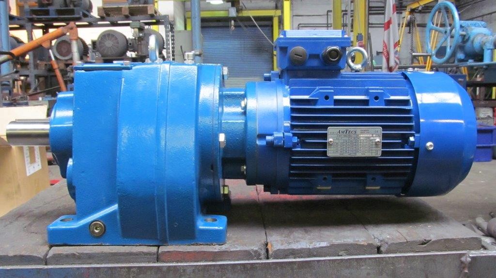 New Radicon Gearbox Complete with 2.2kw 4 pole Motor - PLW Engineering